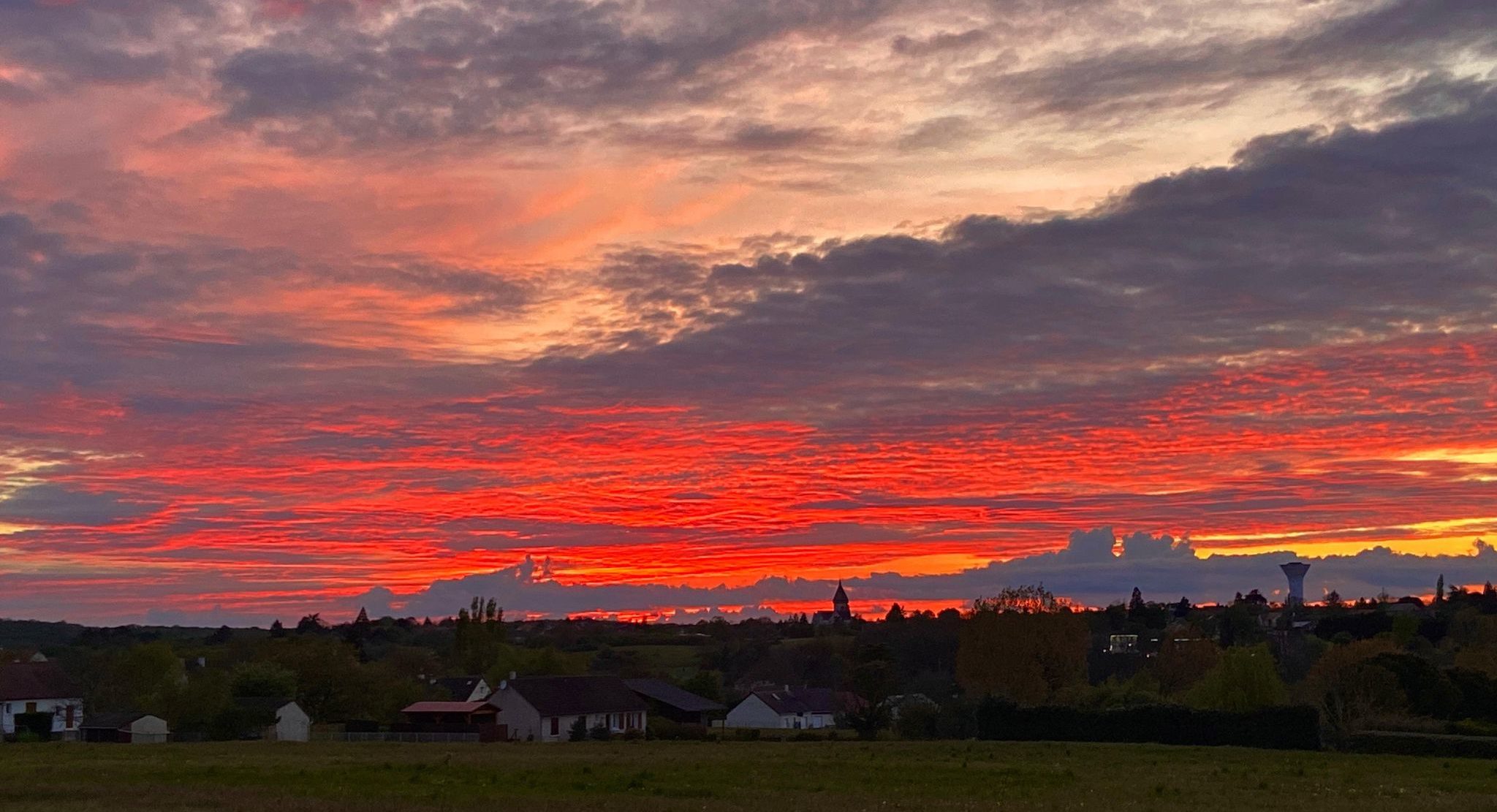 MÉTÉO WEEK-END 5 ET 6 JUILLET 2025 : CHAUD PUIS RAFRAÎCHISSEMENT ...